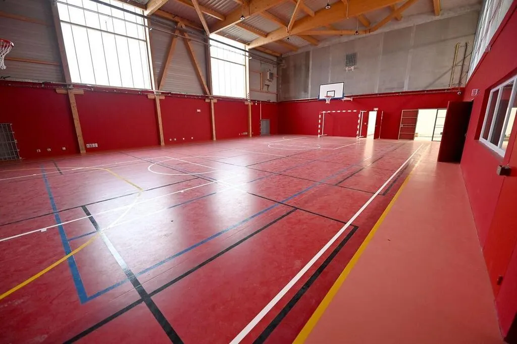 À Toulouse, un collégien de 14 ans poignardé par un autre élève lors d ...