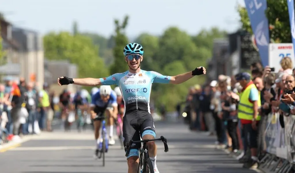 Cyclisme. Tour de la Manche 2024 : Killian Théot dompte la Montagne de ...