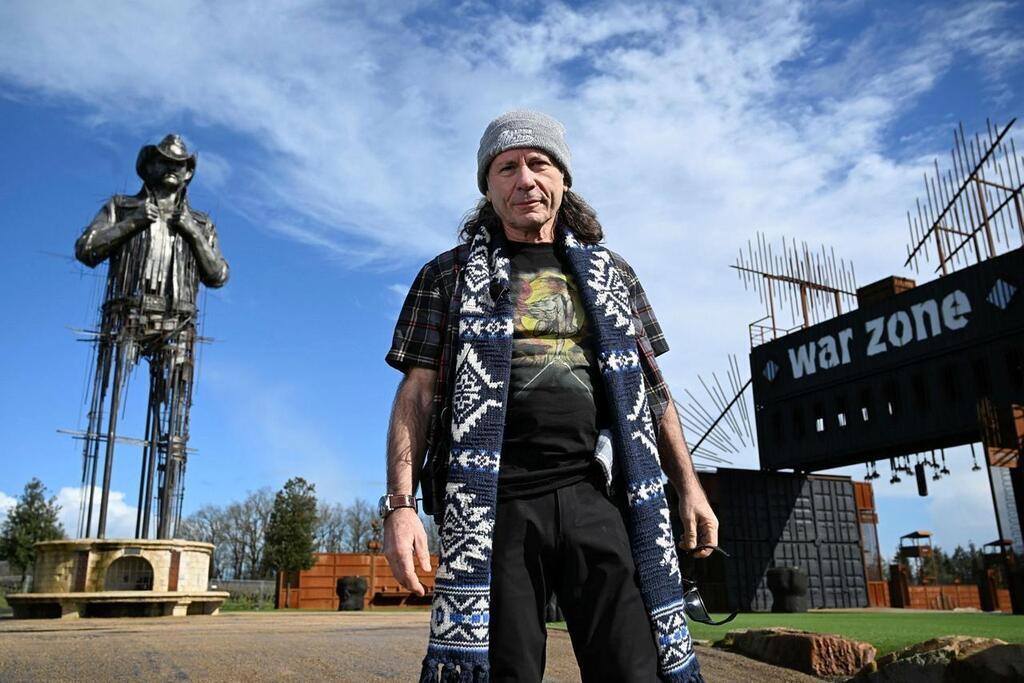 Lolympia Et Le Hellfest En Solo Le Nouveau Départ De Bruce Dickinson Leader Diron