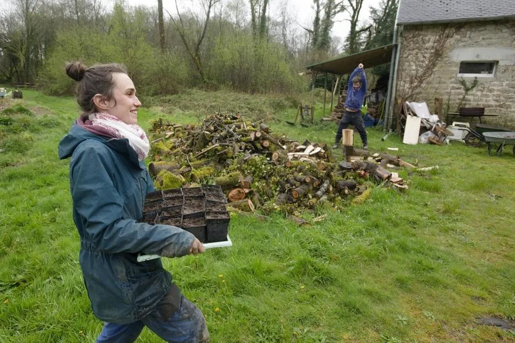 En Bretagne, à l’écovillage du Bel-Air, ils cherchent un nouveau « mode de vie en - La Baule ...