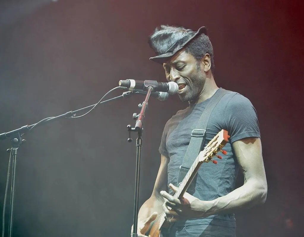 Quelle est cette star internationale qui va remplacer Yannick Noah au ...