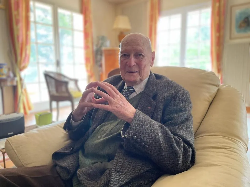 « On a relancé Les Sables-d’Olonne ! » : Pierre Mauger, une vie au ...