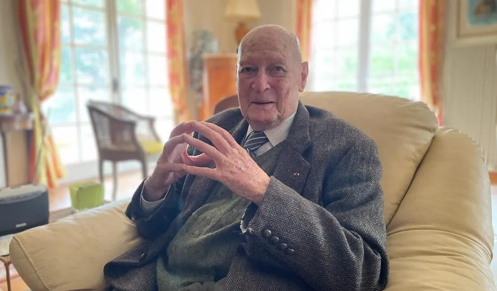 « On a relancé Les Sables-d’Olonne ! » : Pierre Mauger, une vie au ...