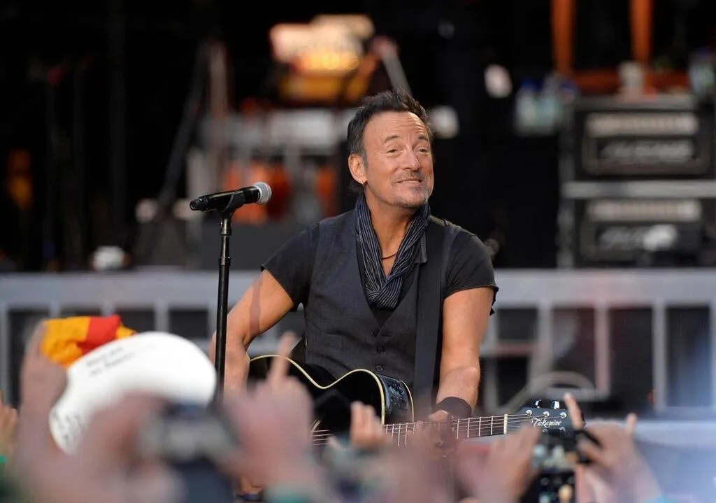 Après l’annulation de son concert, Bruce Springsteen promet à ses fans ...