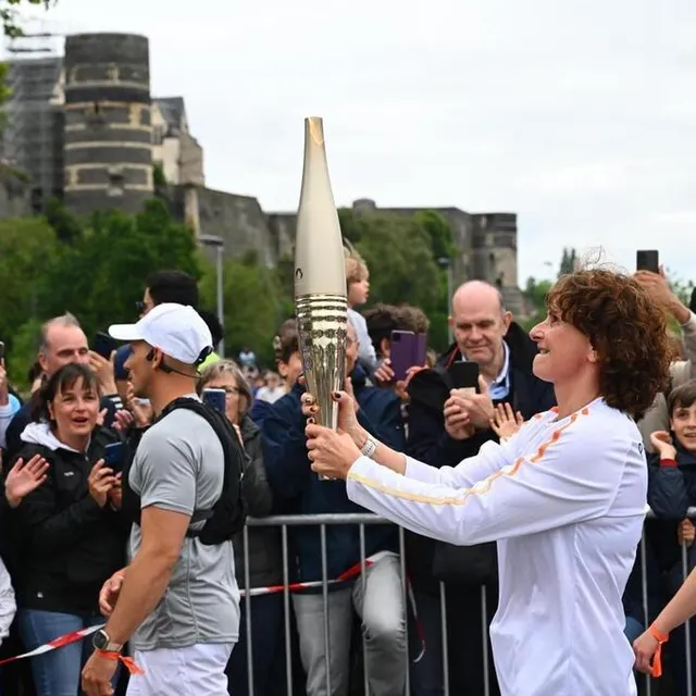 EN IMAGES. Revivez les moments marquants du passage de la flamme ...