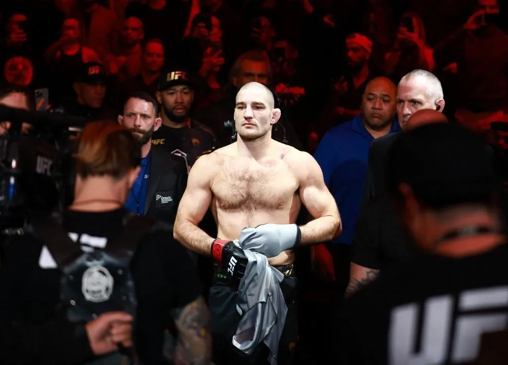 MMA. « J’entends des choses horribles sur Paris… » : Strickland refuse de participer à - Brest ...