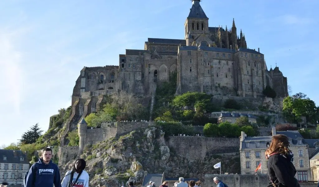 Le Mont-Saint-Michel. Des astuces pour voir le passage de la flamme ...