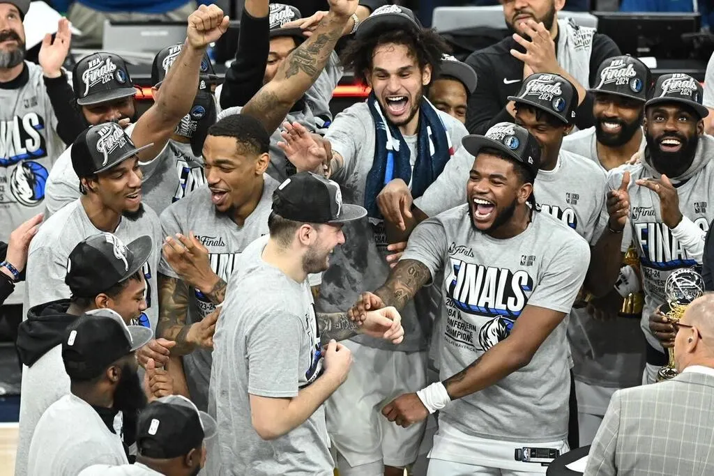 NBA. Luka Doncic et Dallas se qualifient pour la finale et affronteront ...