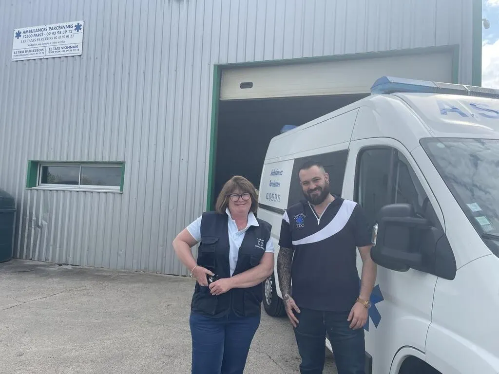 « Nous sommes les premiers maillons de la chaîne » : les Ambulances ...