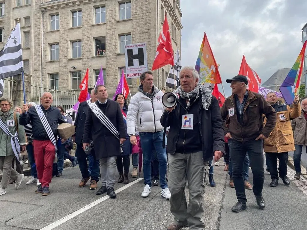 Un rassemblement annoncé à Brest pour soutenir les défenseurs de l’hôpital de Carhaix, jeudi ...
