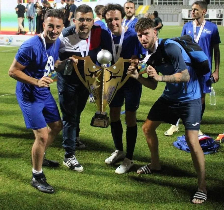 Football. Quatre Caennais champions d’Europe des sourds . Sport - Caen ...