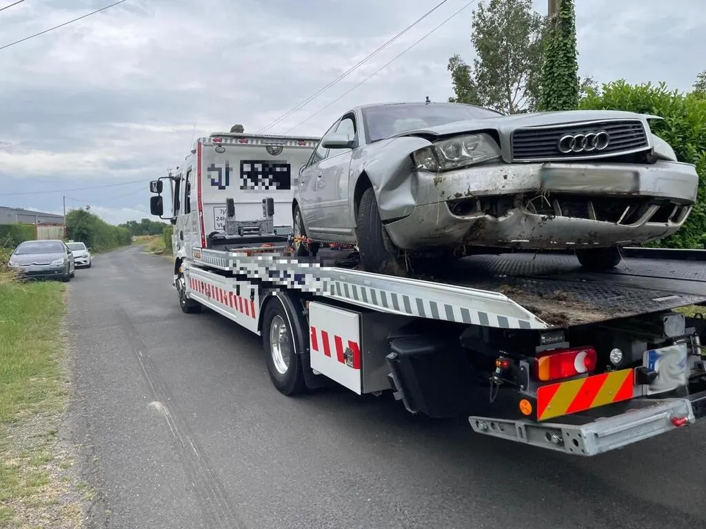 Arnaque à la dépanneuse : comment vous protéger des escrocs sur l ...