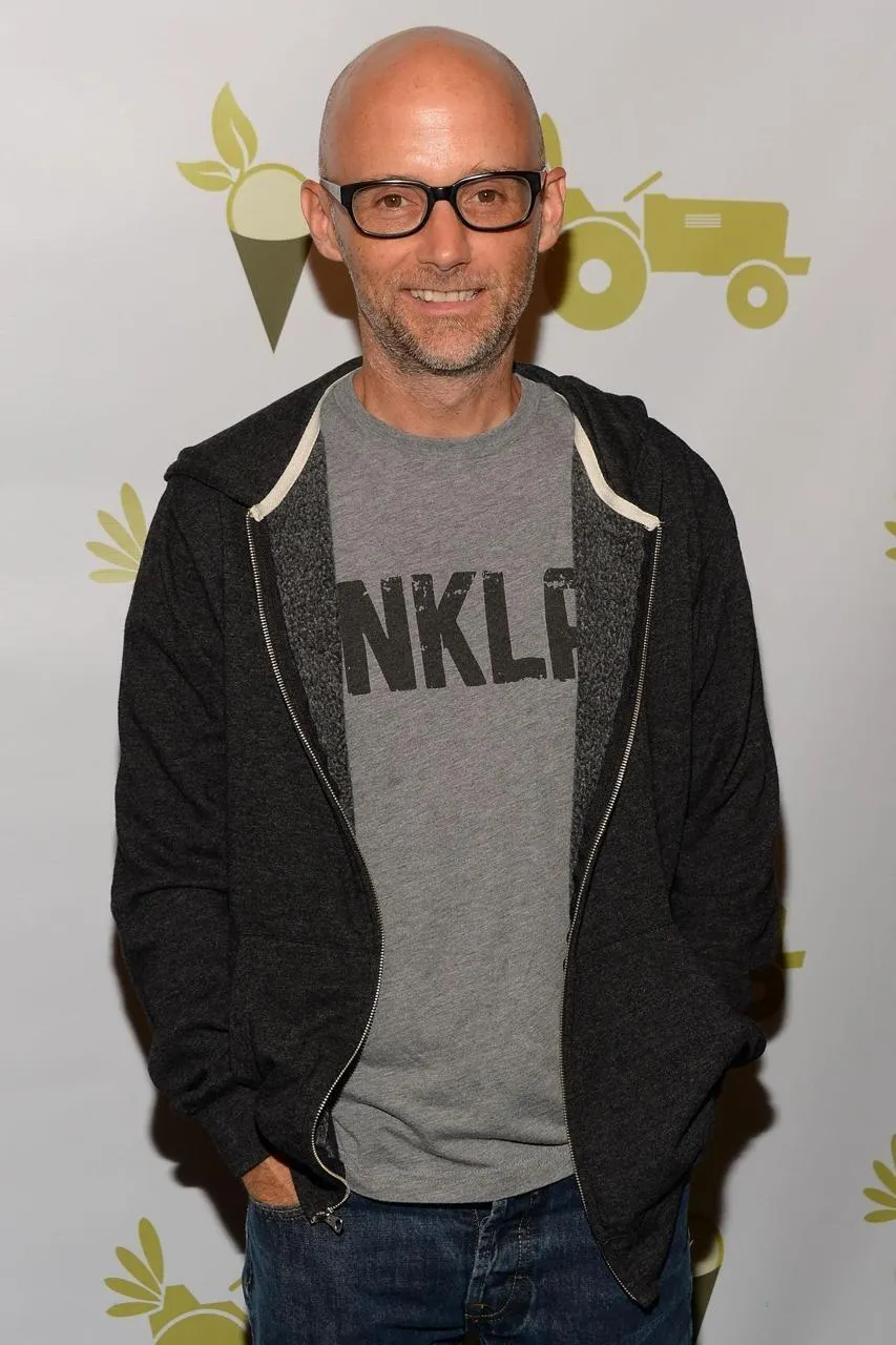 L’artiste électro Moby remonte sur scène et sort un nouvel album pour ...