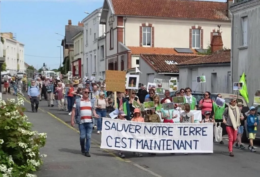 Des terres « menacées par des projets d’urbanisme » dans cette commune ...