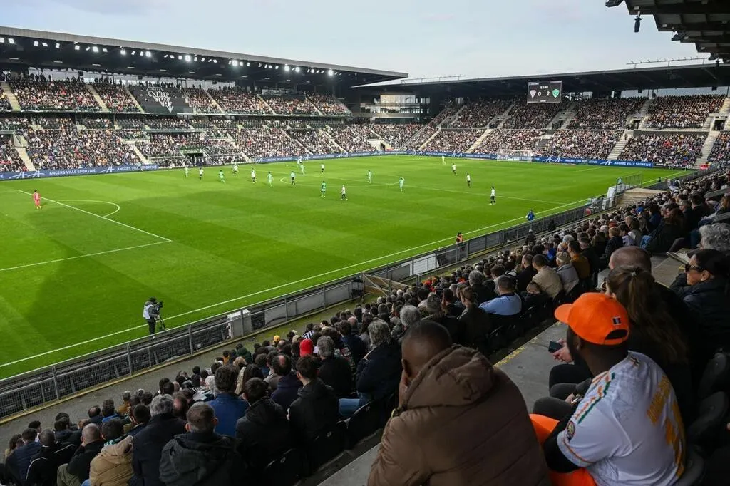 Football. Angers-SCO lance sa campagne de réabonnement . Sport - Angers ...