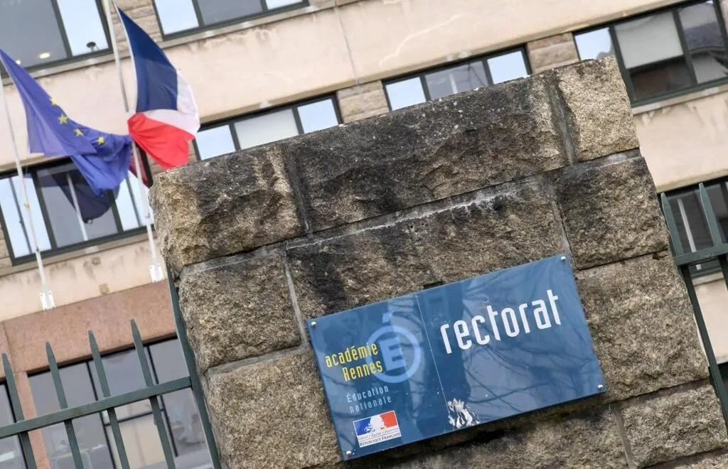 Les profs interdits de manifester en Bretagne ? Un mail provoque un ...