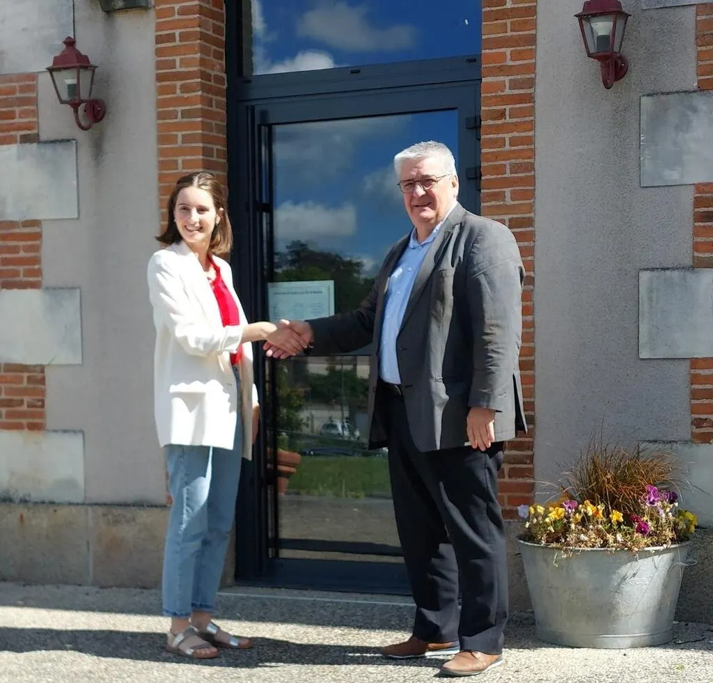 En s’installant à Coron, le Dr Chloé Ménard fait le choix d’une ...