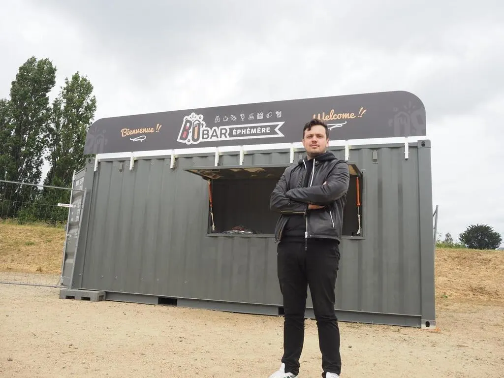 À 26 ans, il lance la toute première guinguette estivale de cette ville ...