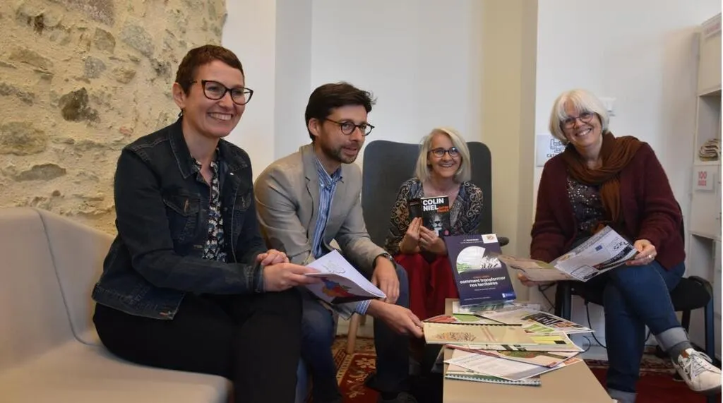 Savenay. Le Conseil de développement partage ses lectures - Saint ...