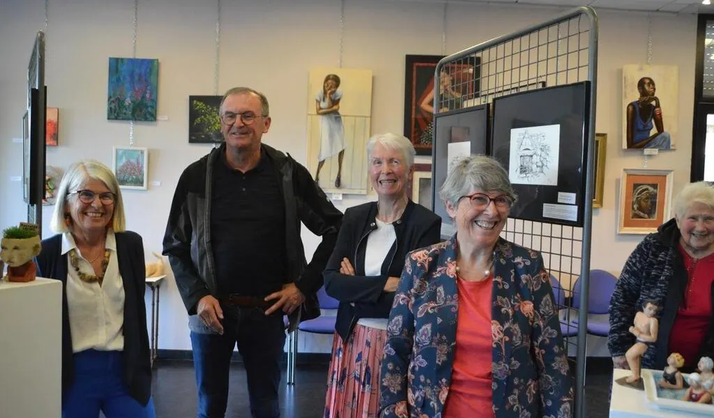 À La Méaugon, une exposition met en lumière cinq artistes amateurs de ...