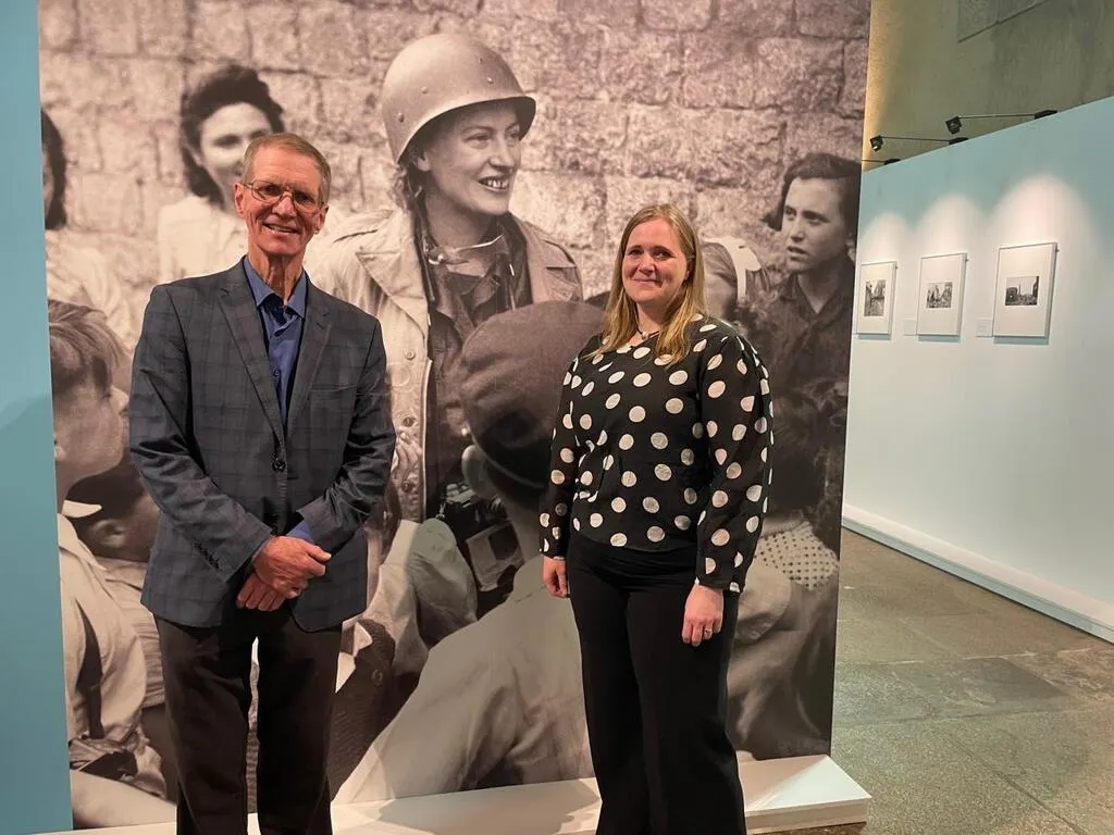 « Elle ne nous parlait jamais de la guerre », la photographe Lee Miller ...