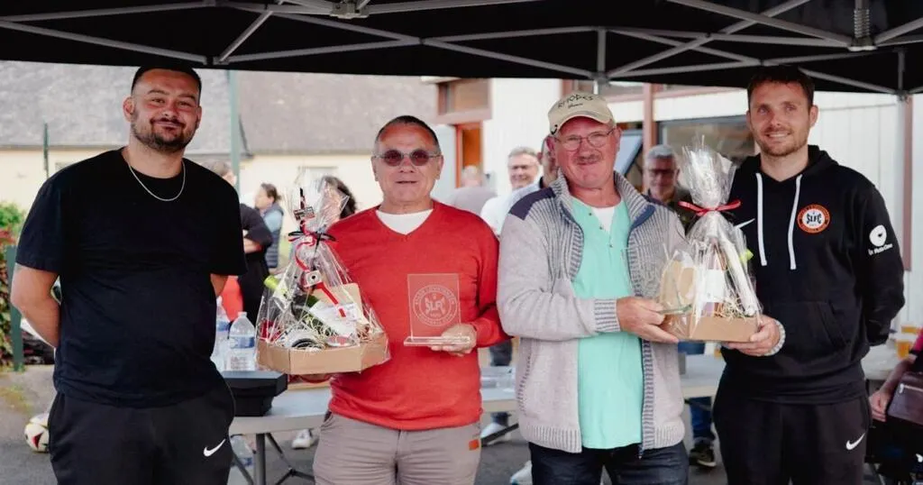 Louvigné-de-Bais. Clap de fin pour la saison et pour deux figures du Stade - Rennes.maville.com