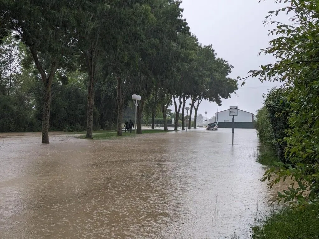 Crues : deux départements de l’Ouest restent en vigilance orange, des ...