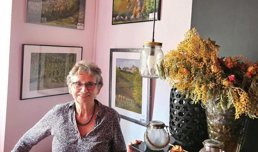 Sainte-Suzanne-et-Chammes. Une exposition de toiles en pastel au café ...