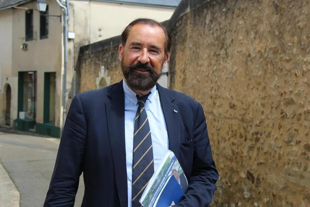 Législatives 2024 en Sarthe. Raymond de Malherbe, candidat CNIP ...