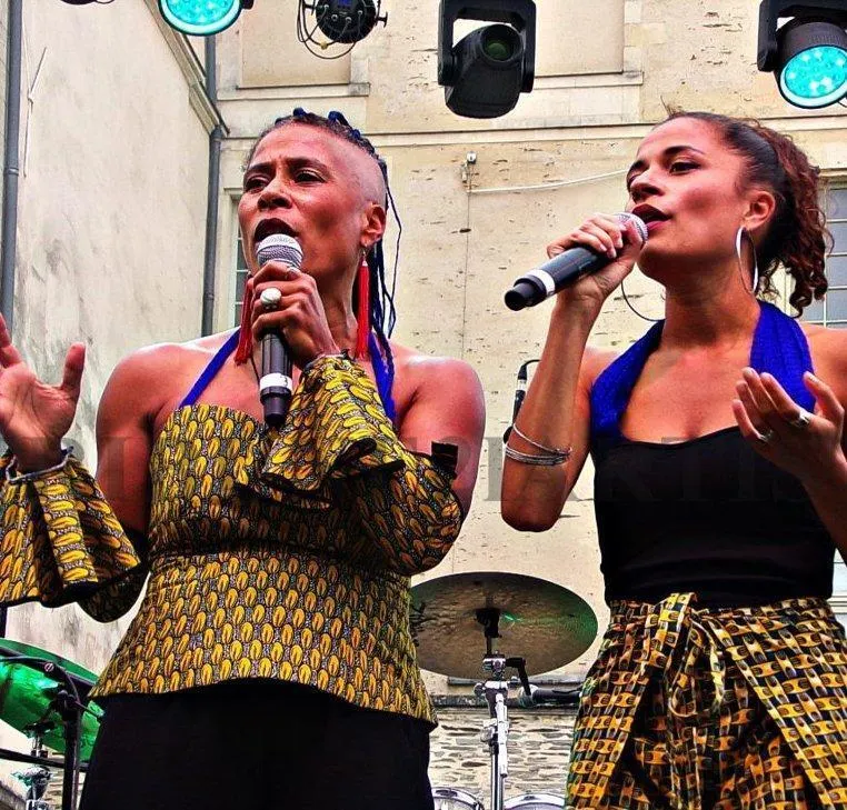 Les Ponts-de-Cé. Et si vous participiez au spectacle des Traver’Cé ...