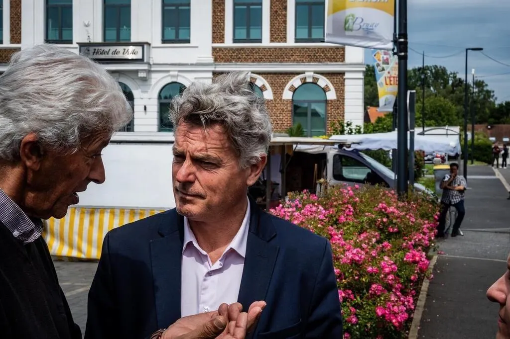 Législatives. «Salaires, retraites, factures» : les ingrédients de ...