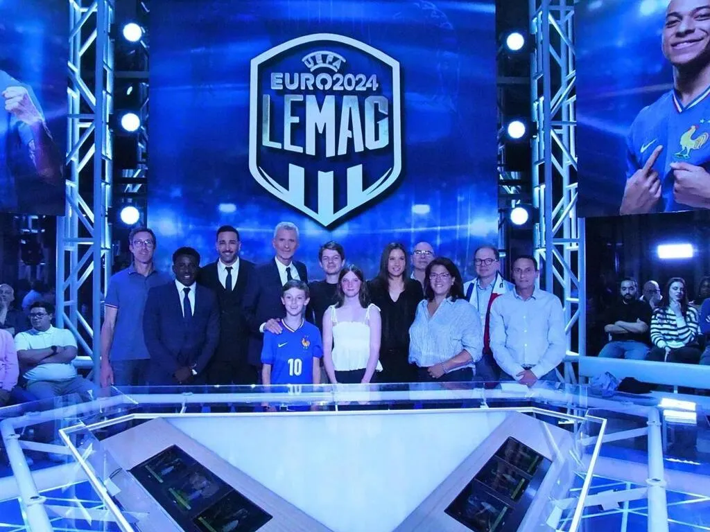Dans les coulisses du « Mag de l’Euro », l’émission sportive animée par ...