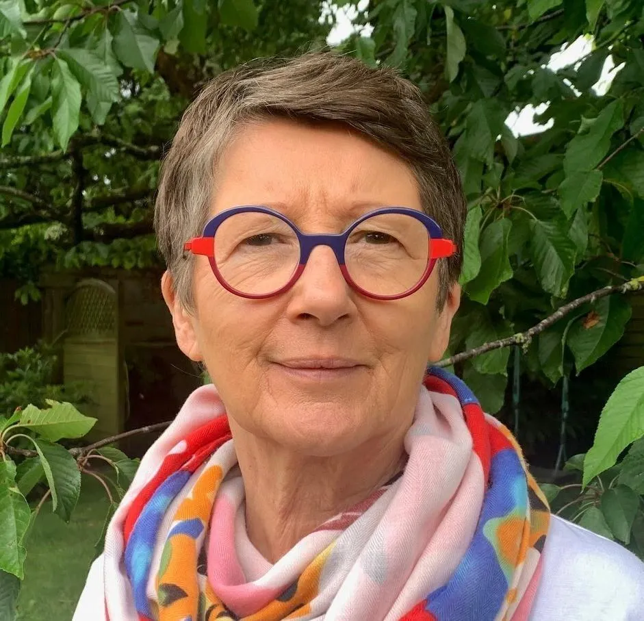 Législatives. Annie Hervo, candidate pour Lutte ouvrière dans la 9e ...