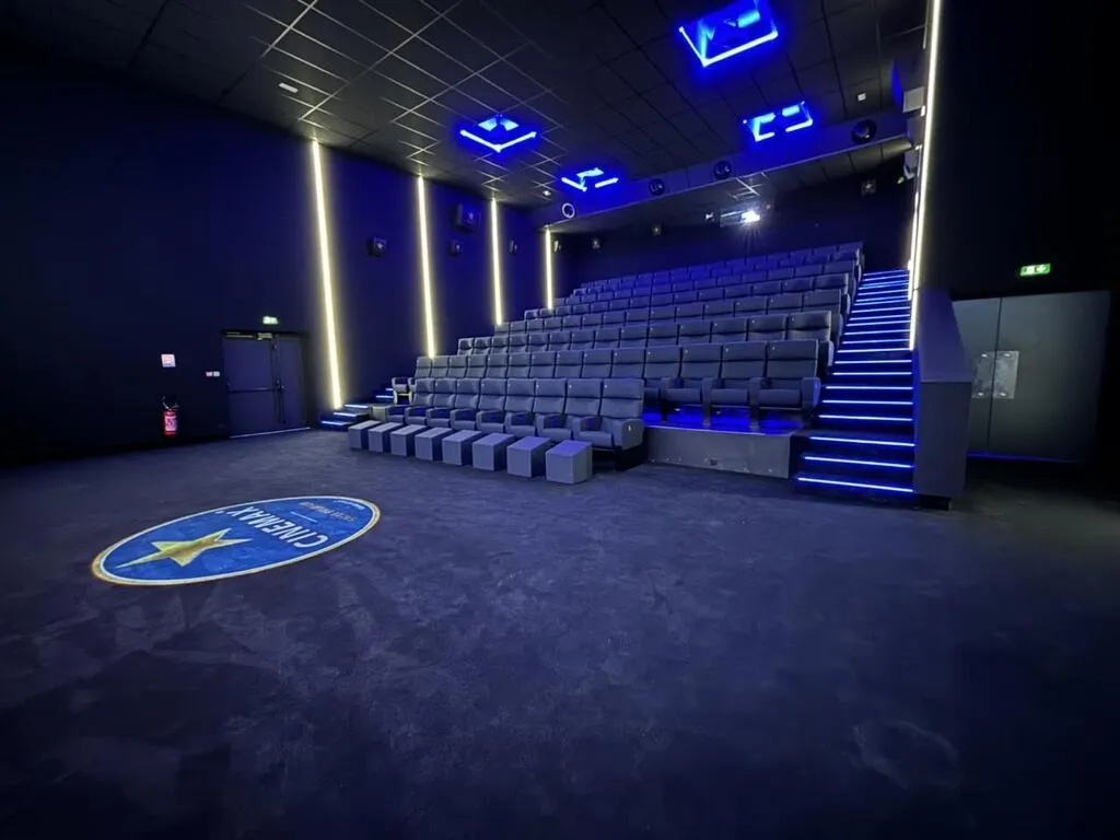 Le nouveau cinéma Grand écran de Montaigu-Vendée, qui ouvre ce mercredi ...