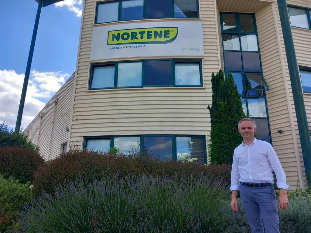 Incendie dans l’entreprise Nortene Home Dépôt en Mayenne : une cellule psychologique mise en ...