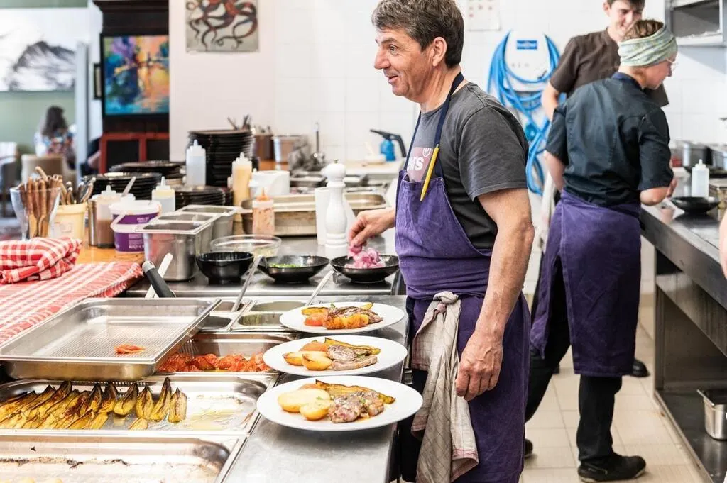 Proposer des recettes de poisson à petits prix, c’est l’ambition du ...