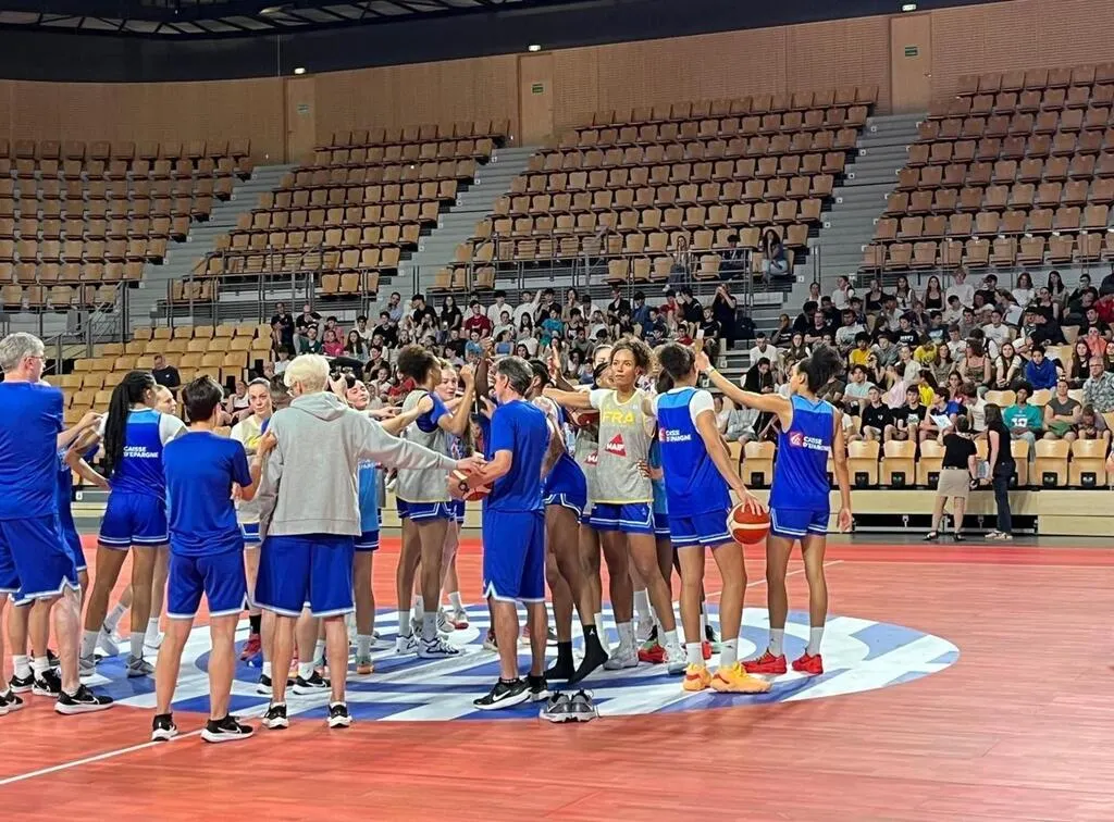 JO 2024 - Basket. L’équipe de France féminine se prépare en Vendée . Sport - Le Mans.maville.com