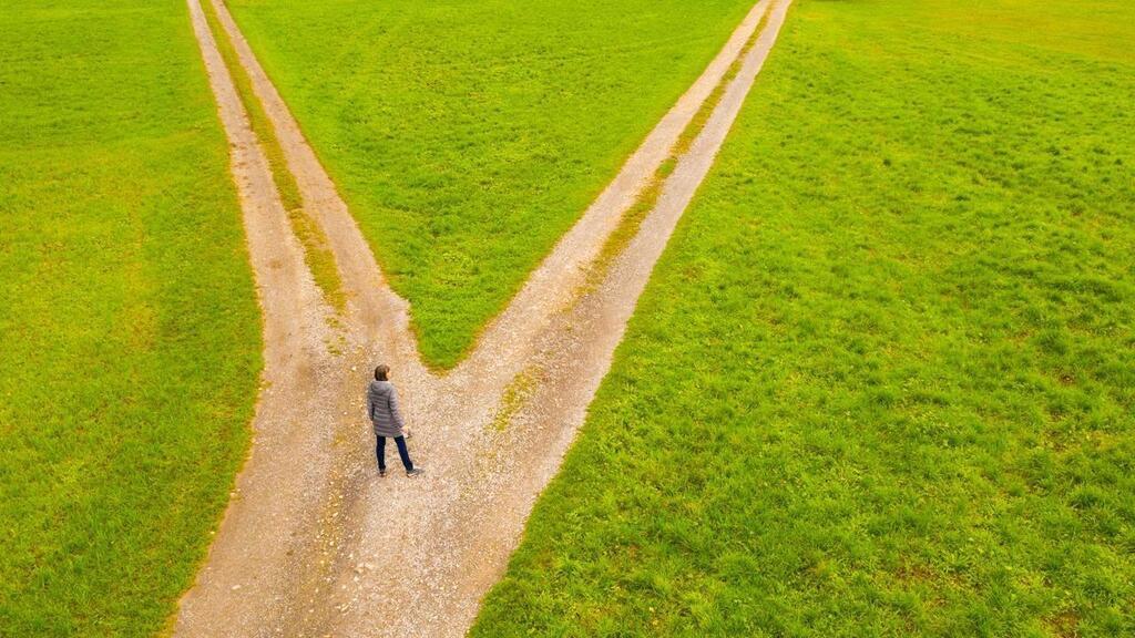 Vous rêvez de « changer de vie » ? Voici cinq conseils d’un psy pour ... Vous rêvez de « changer de vie » ? Voici cinq conseils d’un psy pour ...