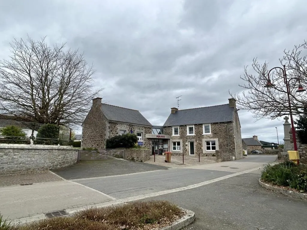 Bibliothèque-mairie, RD28… Le bourg de Meslin va être réaménagé à ...