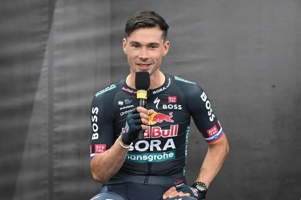 EN IMAGES. Cofidis, Jayco AlUla… Les équipes qui changent de maillot pour le Tour de France 2024 ...