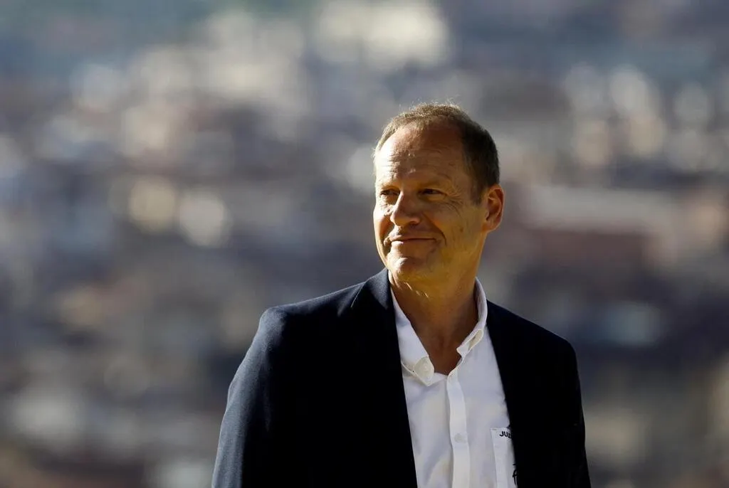 Législatives. Le Tour de France « s’adaptera » au résultat, selon son ...