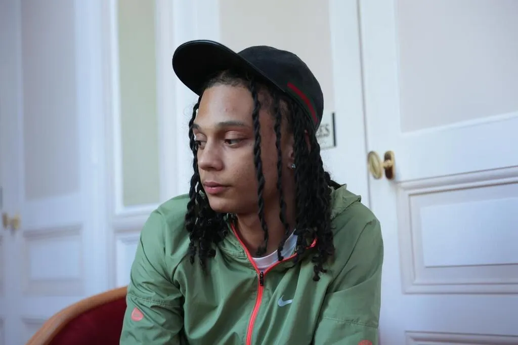 « Ma musique est sortie de l’Île-de-France » : le rappeur Favé au ...