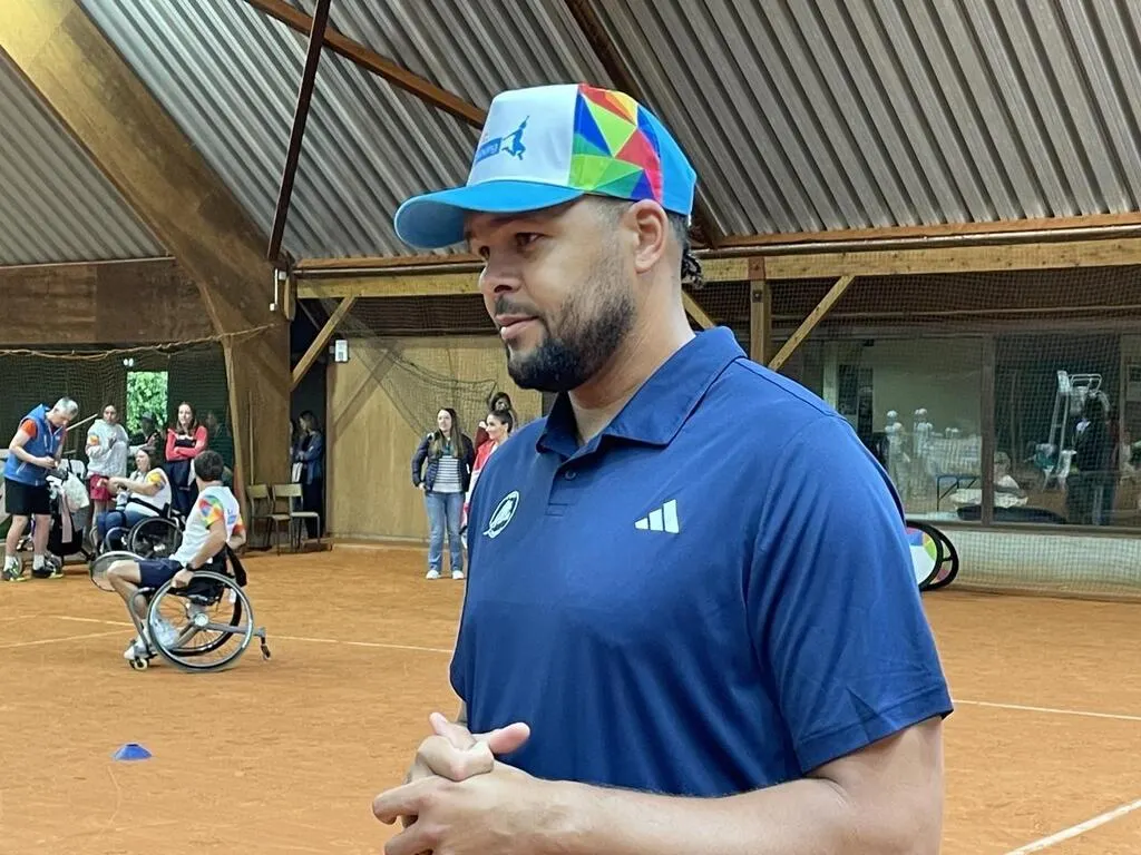« Comme replonger dans un vieil album » : Jo-Wilfried Tsonga nostalgique en retrouvant - Angers ...