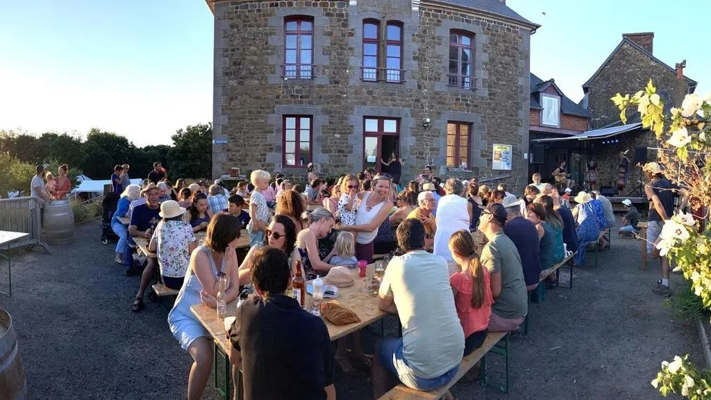Hédé-Bazouges. Bar’Zic : les concerts de l’été débutent ce jeudi 4 juillet - Vitré.maville.com