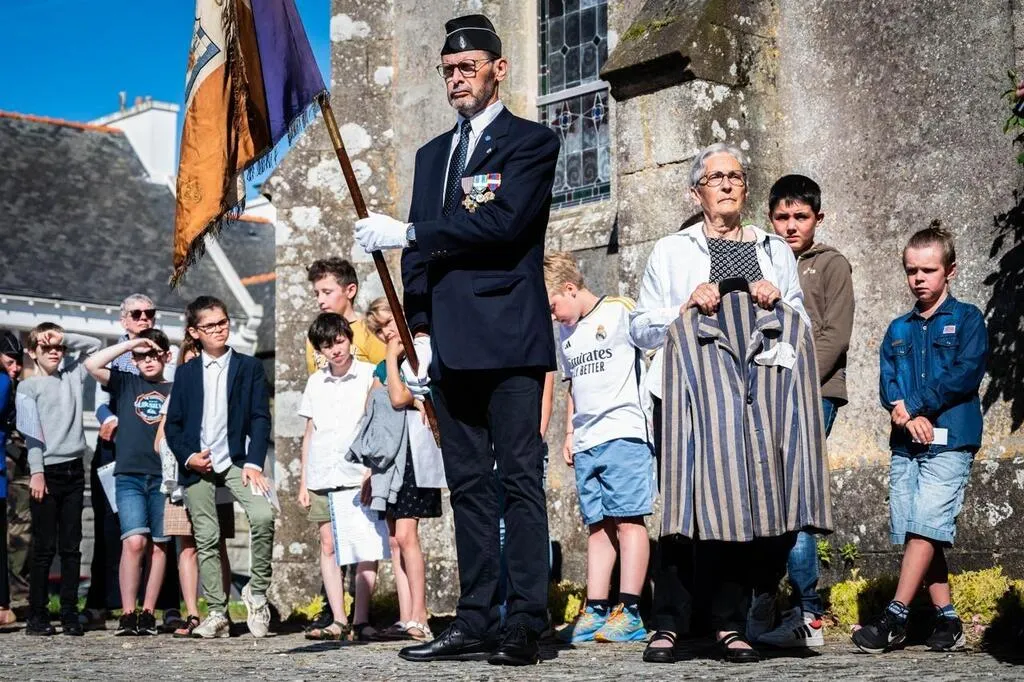 80 ans après la rafle de 52 hommes à Crozon et dans le Porzay, deux ...