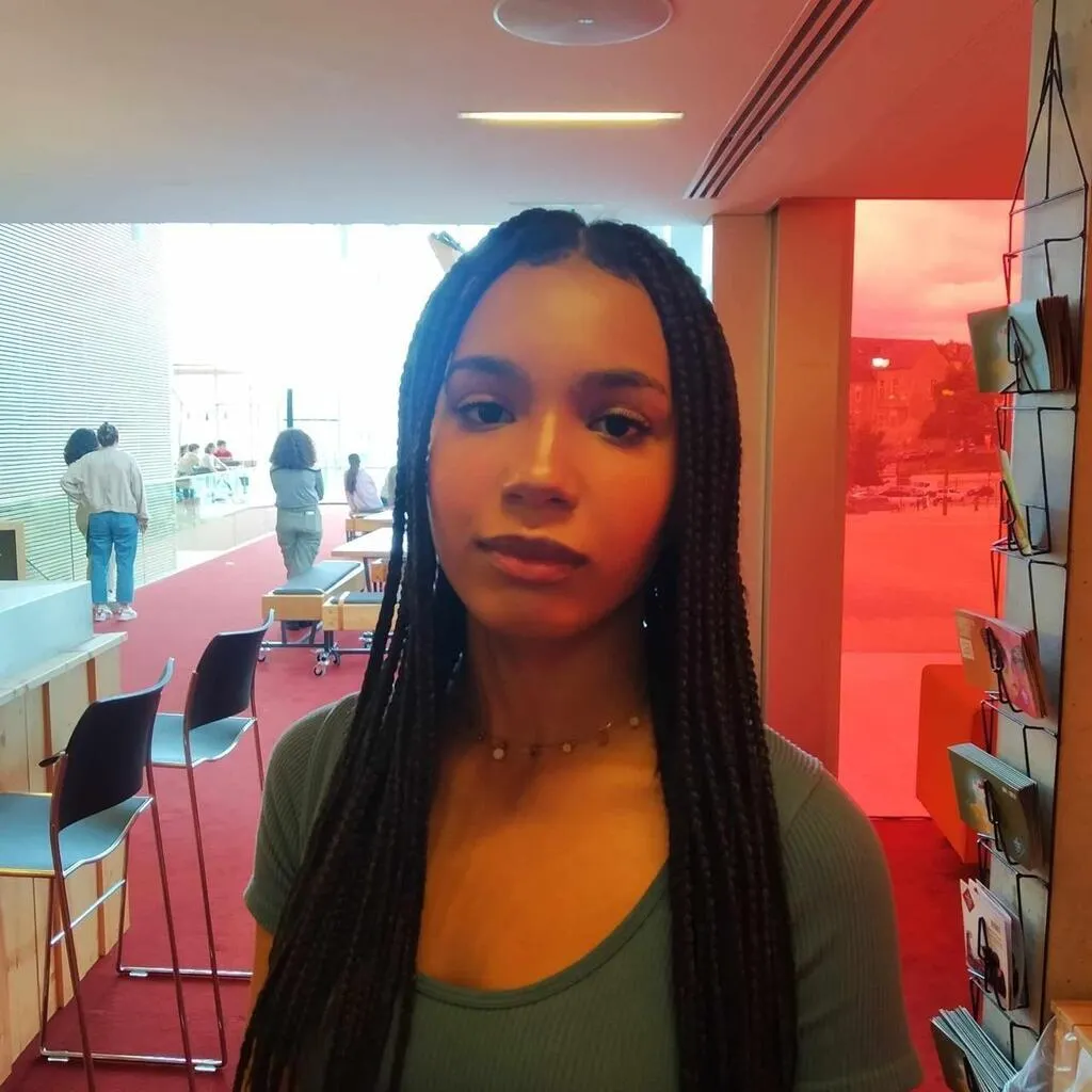 Le Mans. Au Carré Rouge, une scène ouverte permet à des jeunes talents ...