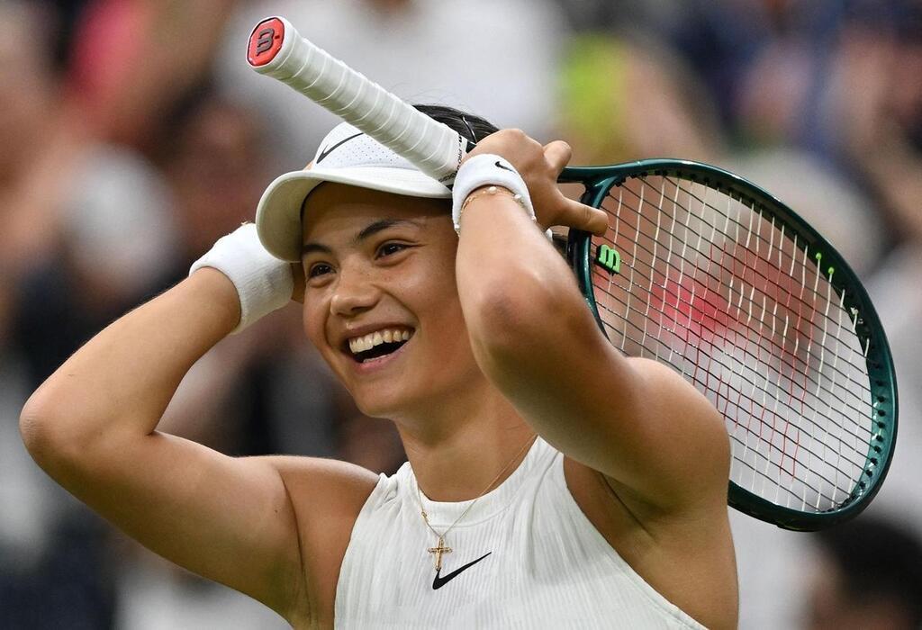 Wimbledon Raducanu Se Qualifie Pour Les 8es De Finale Sport Tours