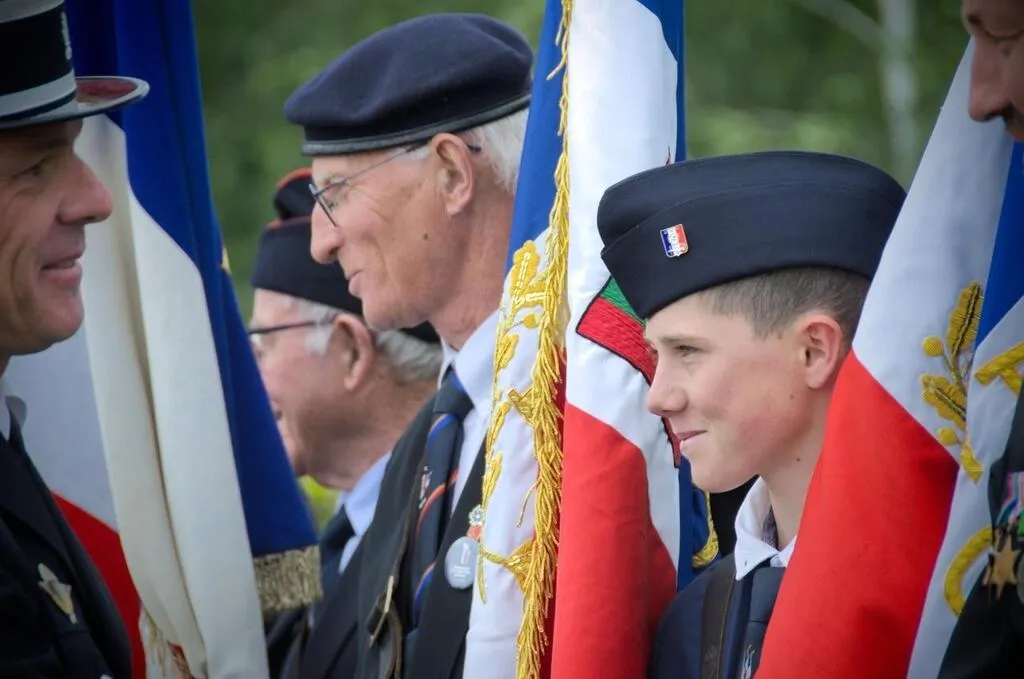 80e D-Day. Le prince d’Angleterre Edward présent à la commémoration à ...