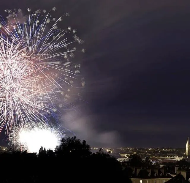 CARTE. Voici où et quand voir les feux d’artifice du 14-Juillet dans le Calvados - Trouville ...