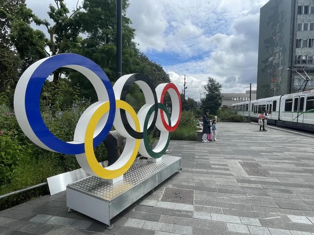 JO 2024 : Ville olympique, Nantes accroche ses anneaux . Sport ...